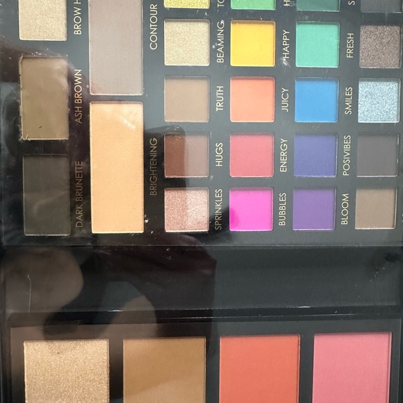 Makeup | The Ultimate Glam Book | Poshmark